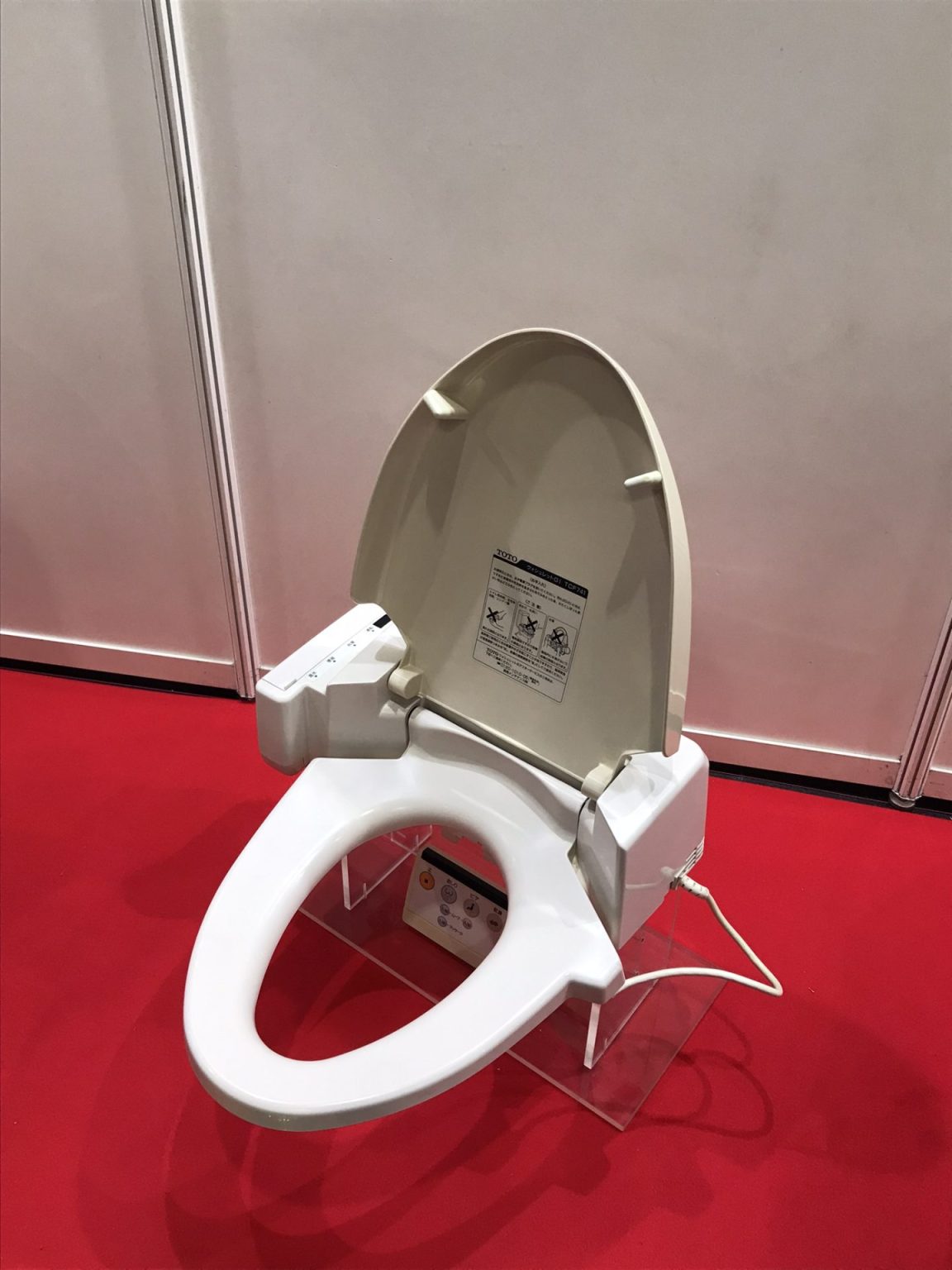 ニッチな話。TOTOの温水洗浄便座「ウォシュレット」の歴史に迫る｜スタッフブログ｜大阪のリフォームのことならビーバーリフォームへ。藤井寺市・八尾市・柏原市・羽曳野市・松原市